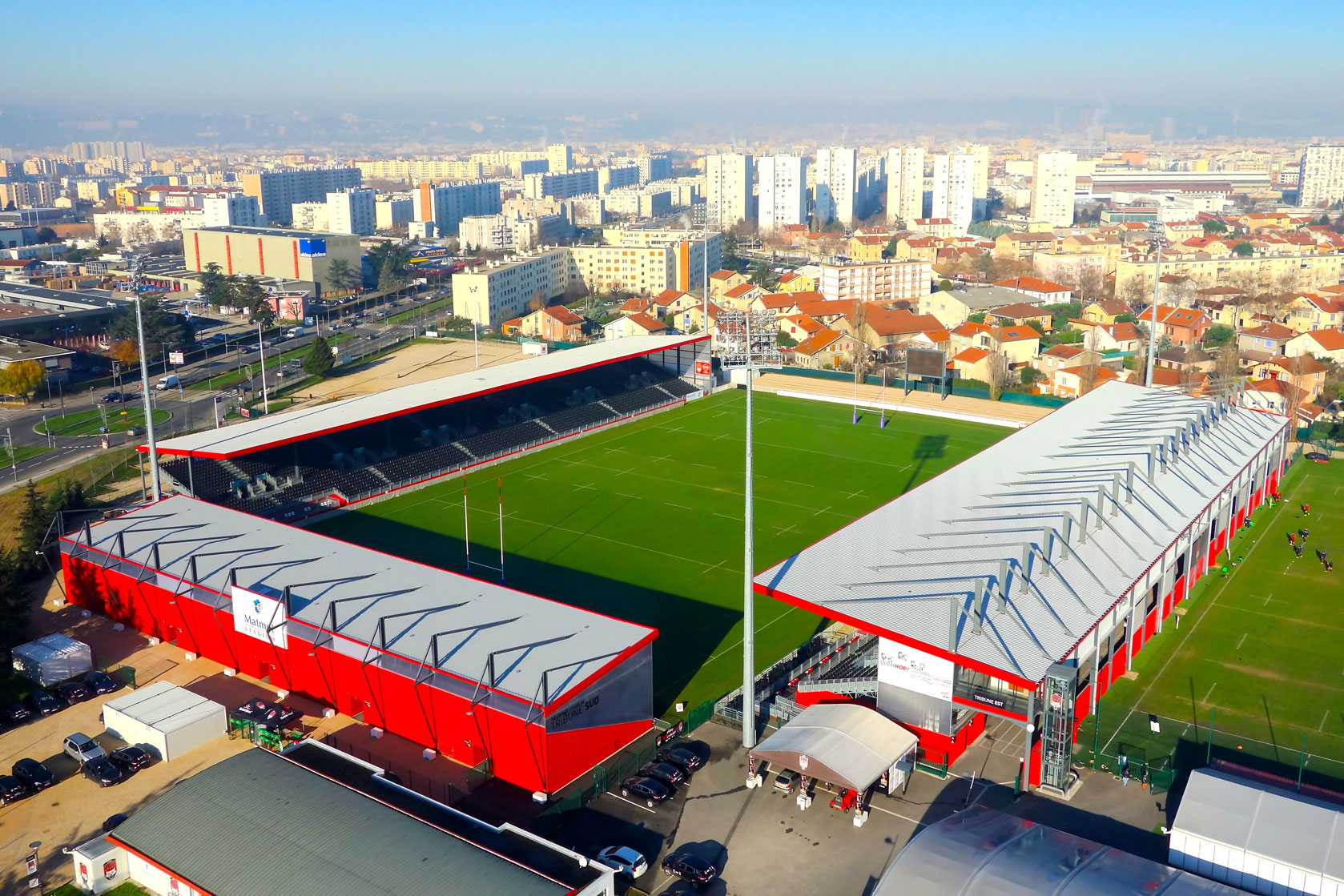 RETOUR AUX RÉFÉRENCES