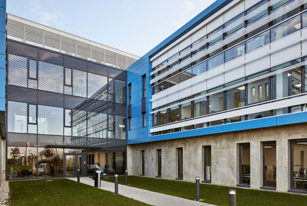 RETOUR AUX RÉFÉRENCES