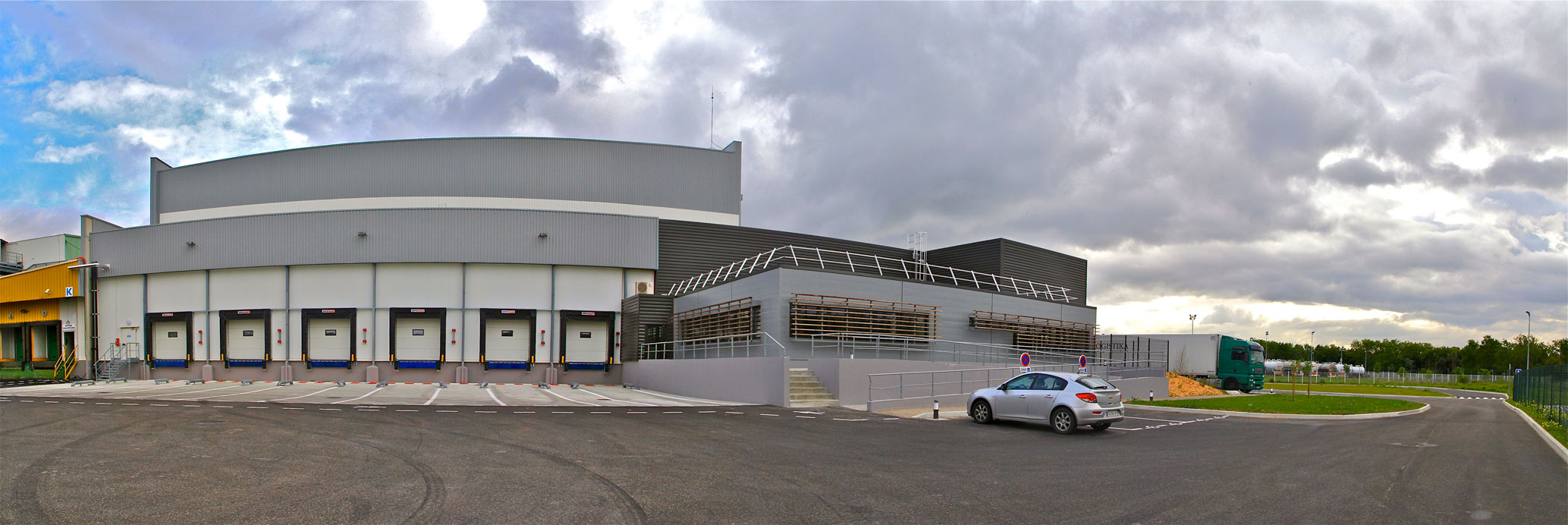 NOS RÉFÉRENCES Distribution industrielle urbaine et logistique du ...